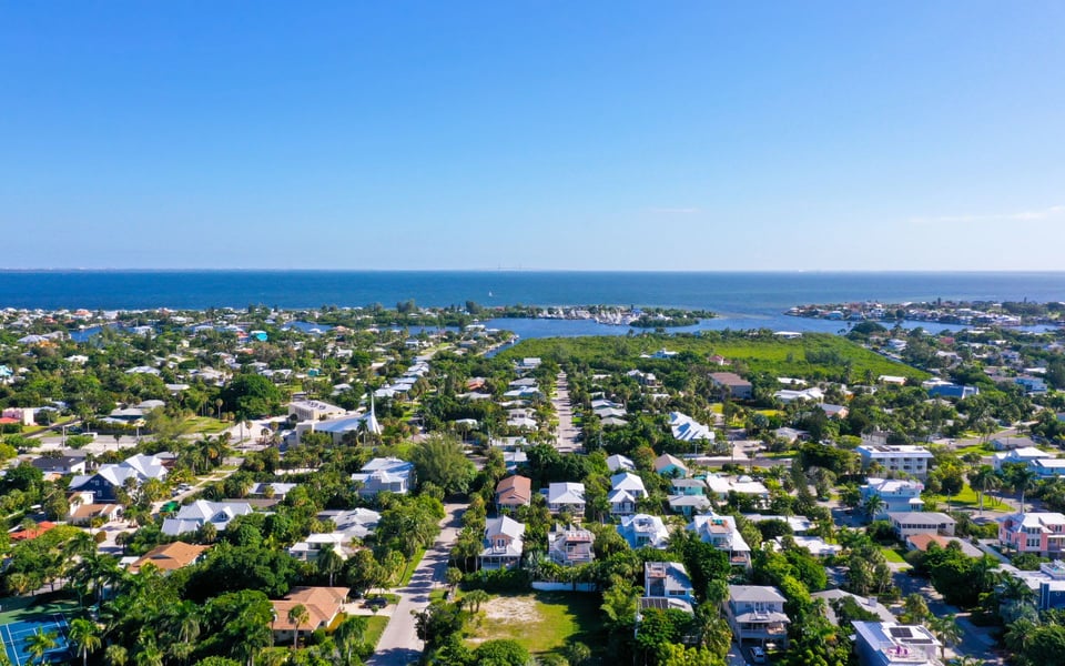 Windermere Area Guide | Karen Ferrin Bueno & Alfredo Karam