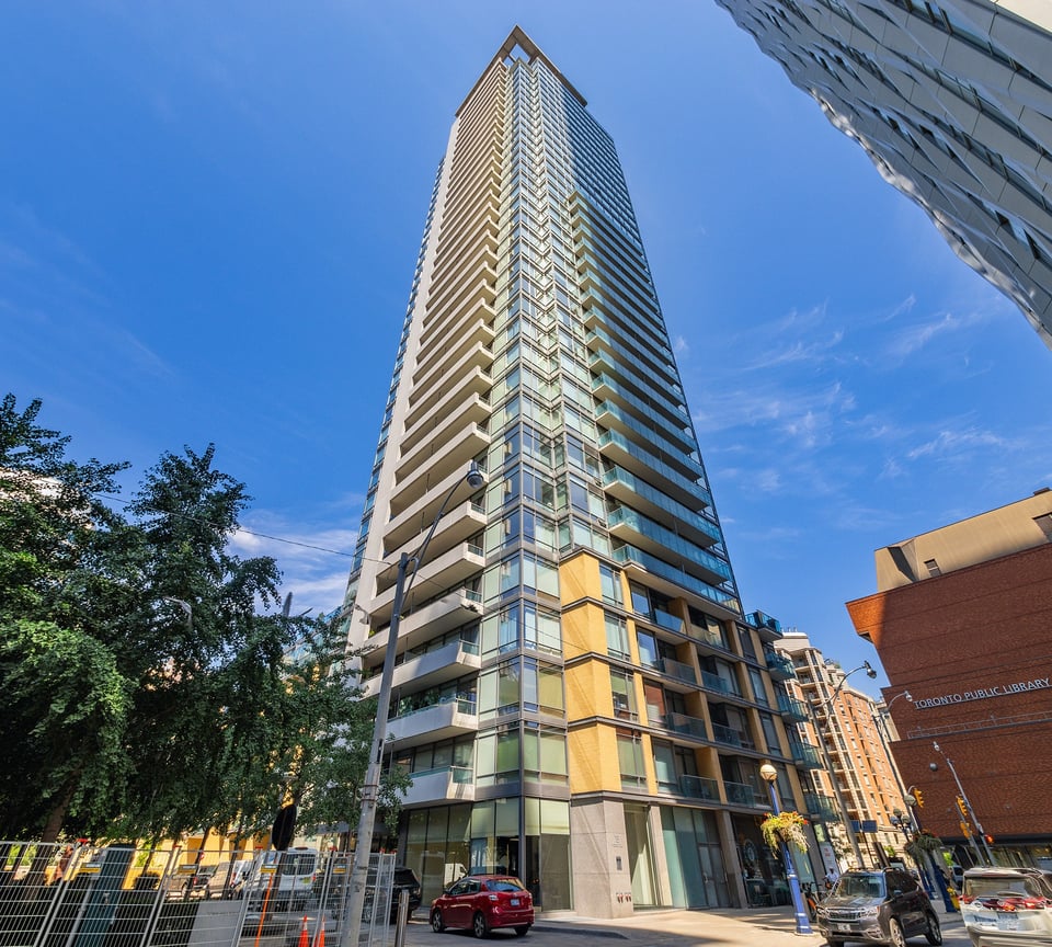 18 Yorkville - Toronto Luxury Penthouse | Sothebys Luxury | Gerardi ...