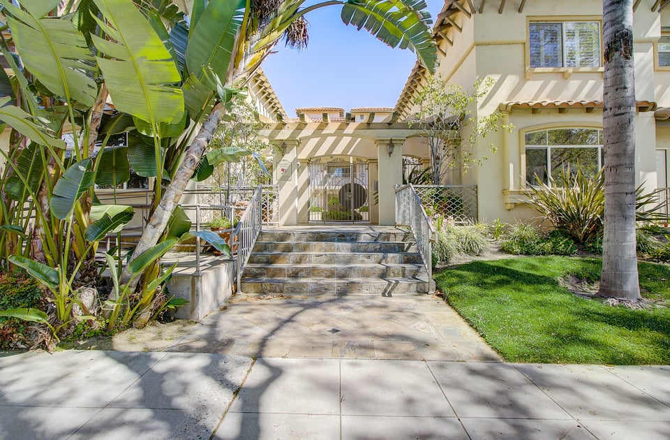 3003 W Riverside Dr #105 | Jeff Biebuyck & Dana Olmes Luxury Homes ...