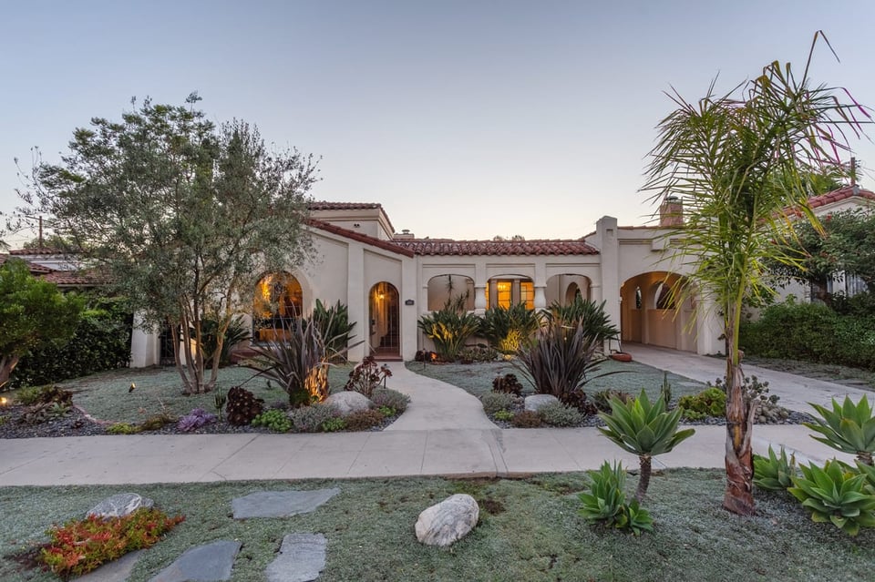 Miracle Mile | Community Guide | Peter Maurice & Tregg Rustad