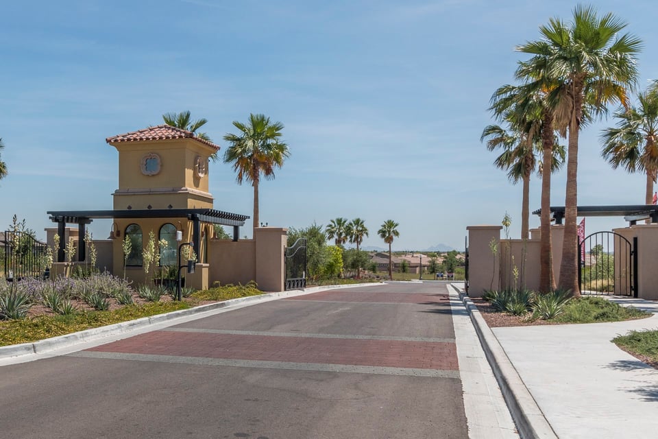 Litchfield Park | Neighborhood Guide