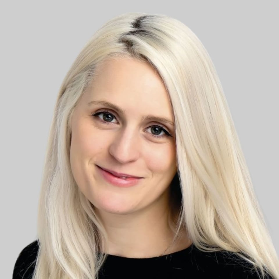 About Ellie Miller | SRA Signature Realty Agents