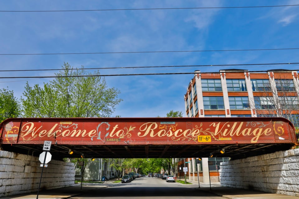 Neighborhood || Roscoe Village