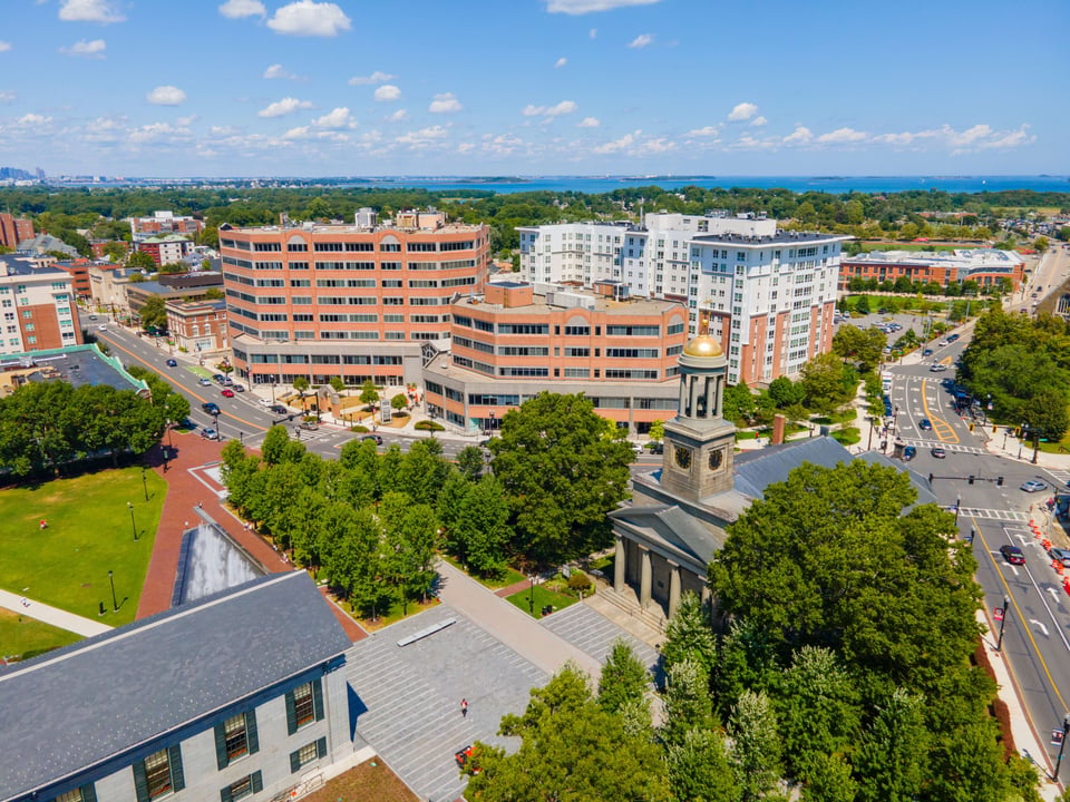 Quincy | Neighborhood Guide