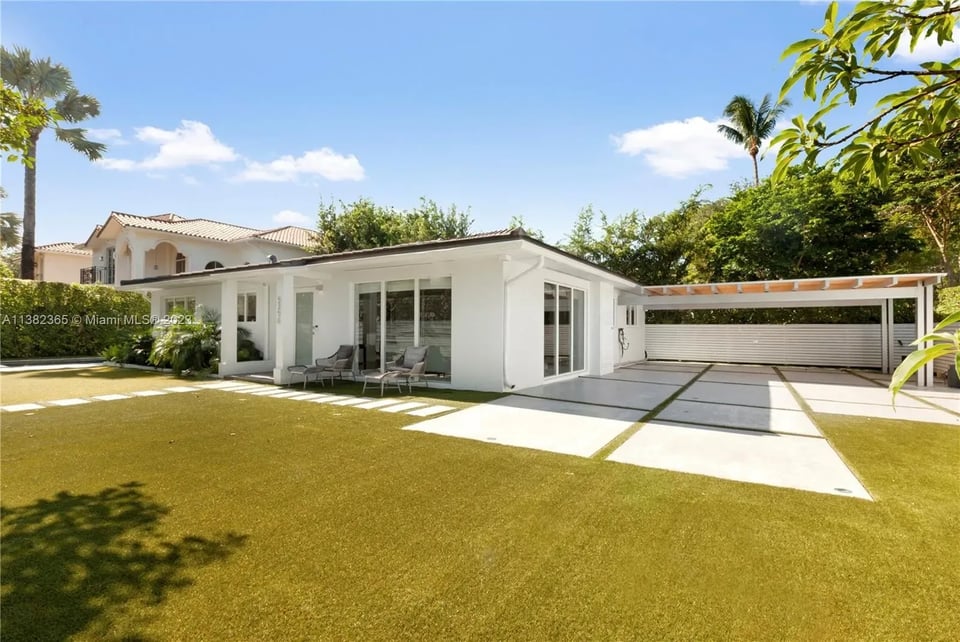 5356 Sunset Drive