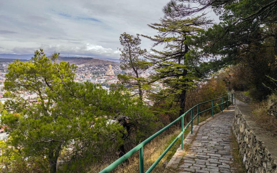 Take ‘the Scenic Route’ Through Georgia’s Antebellum Trail | Blog | The ...