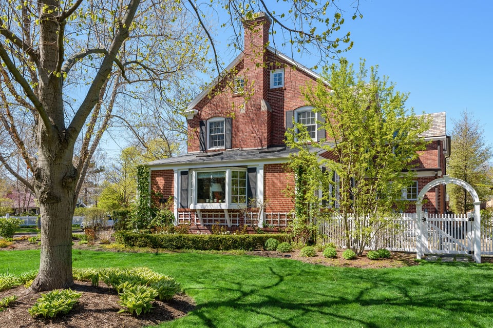 Winnetka | Neighborhood Guide