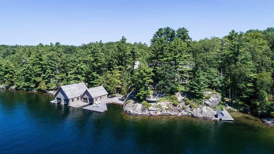 Lake Joseph Famed “Idyll Rock”