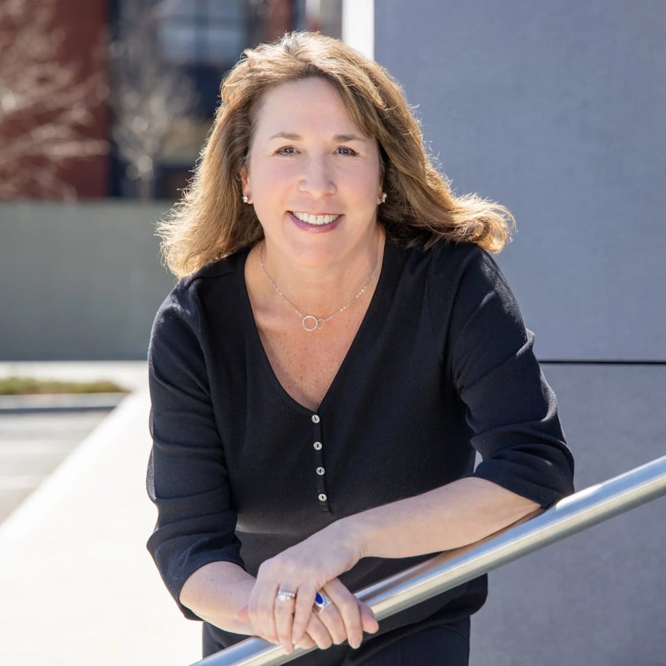 About Cindy Lyon | Compass Coastal Group