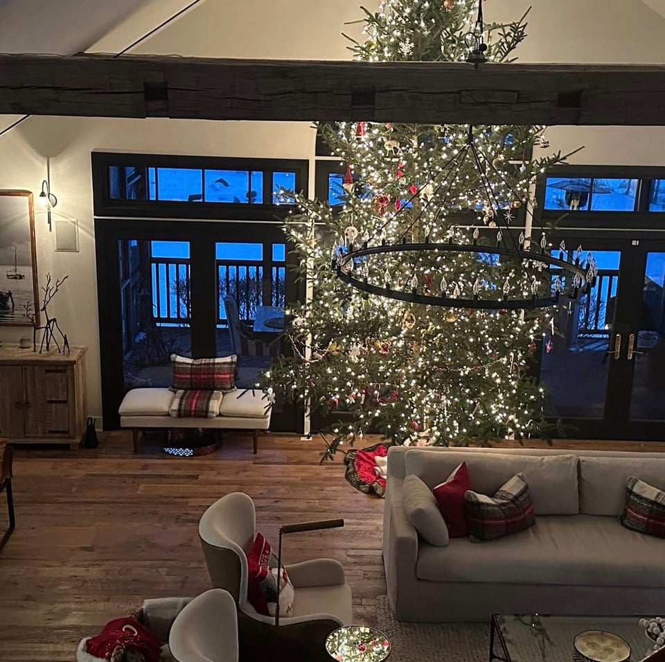 Home for the Holidays: DIY Christmas Tree Tradition on the Cari Ann ...