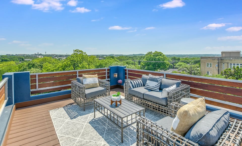 306 Terrace Dr #A | 78704 | 2 Beds, 3 Baths