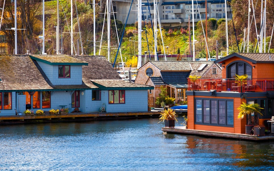 Hunts Point | Area Guide