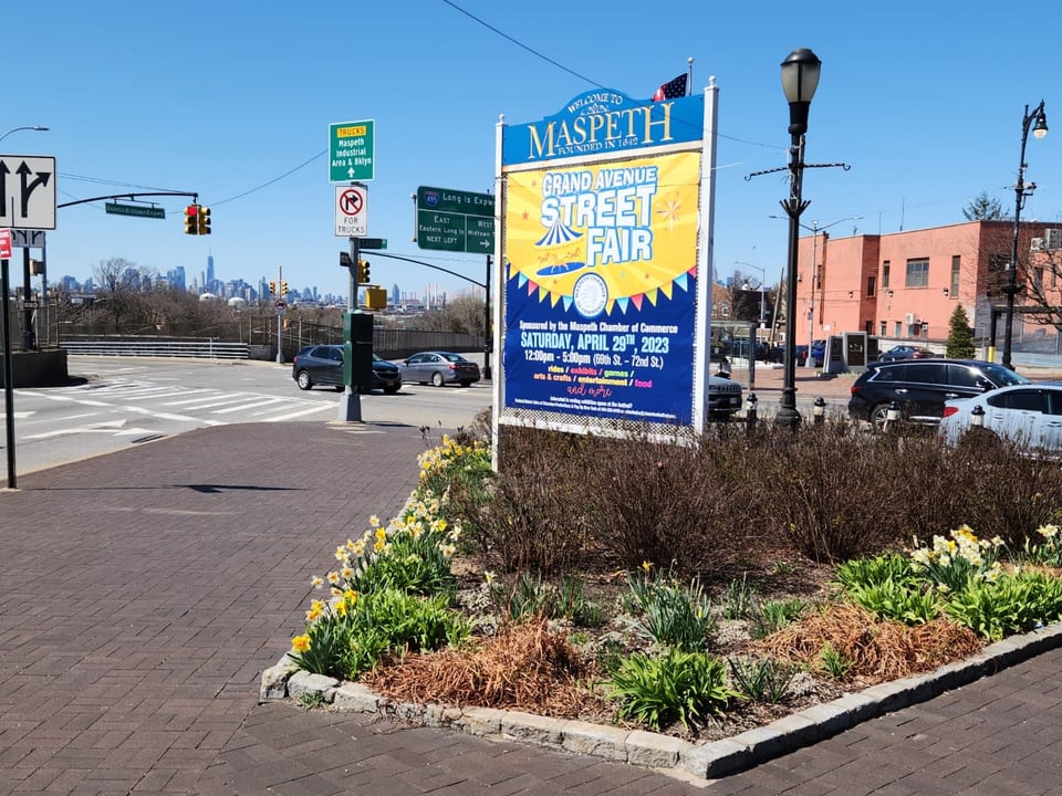 Living in Maspeth, NY: Neighborhood Guide | Alan Mann