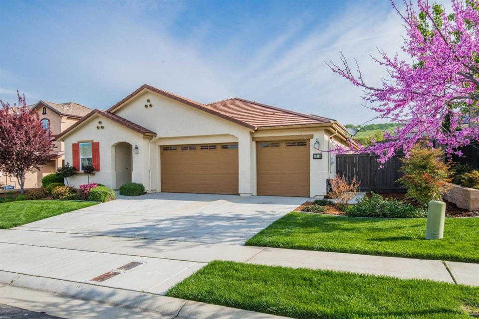MLS# 19021997 - 4015 David Loop, El Dorado Hills, CA 95762