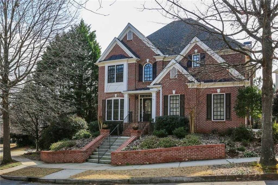 MLS# 6839374 - 923 Manor Parc Drive, Decatur, GA 30033