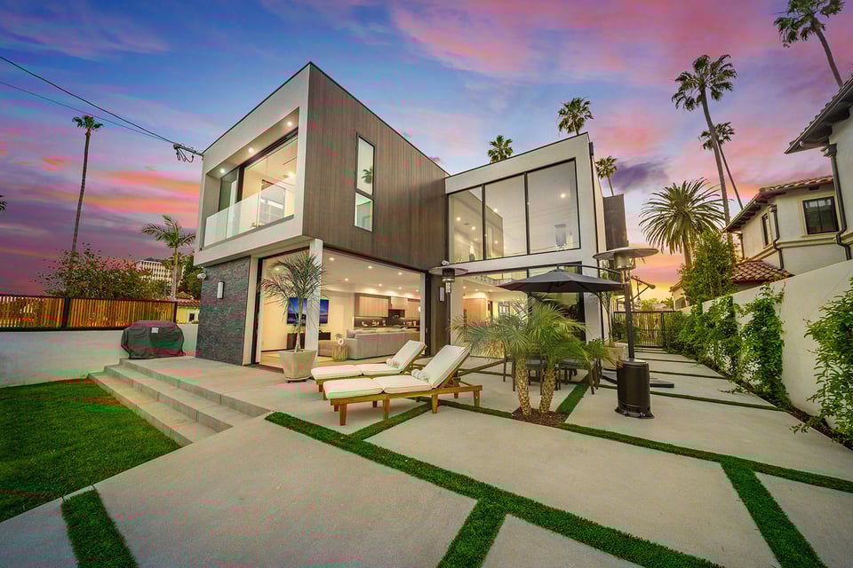 Doheny Villa - Luxury Mansion