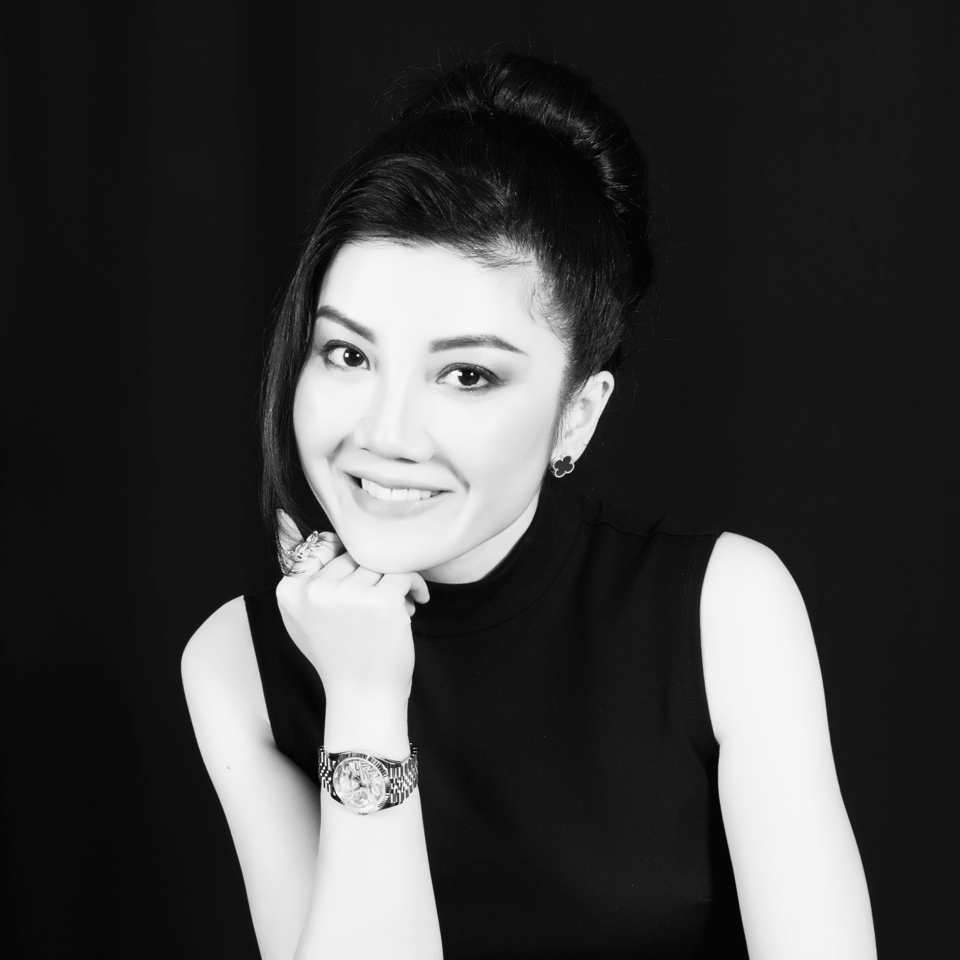 Angie Perkins | Ratio Miami Luxury Real Estate Advisor