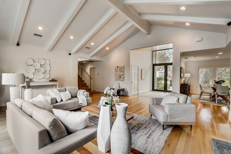 24952 Kit Carson Road