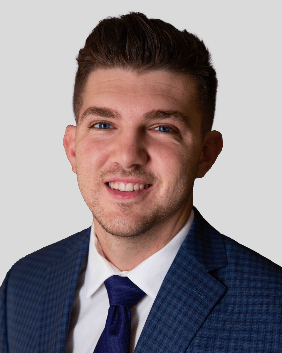 Arian Hoxha | SERHANT. | Norwalk's Top Real Estate Agent