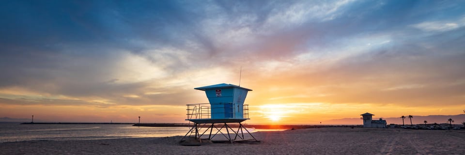 Neighborhood || Hollywood by the sea | Ann Howarth