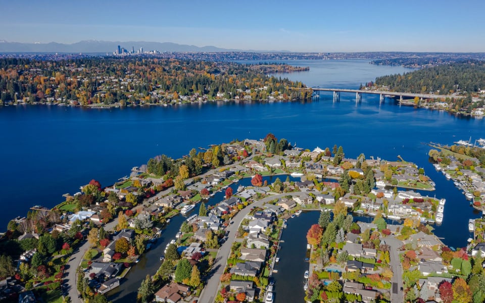 Newport Shores, WA Real Estate & Neighborhood Guide | Waterfront Living ...