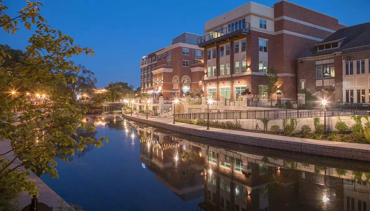 Explore Naperville Neighborhood | Christopher Cobb