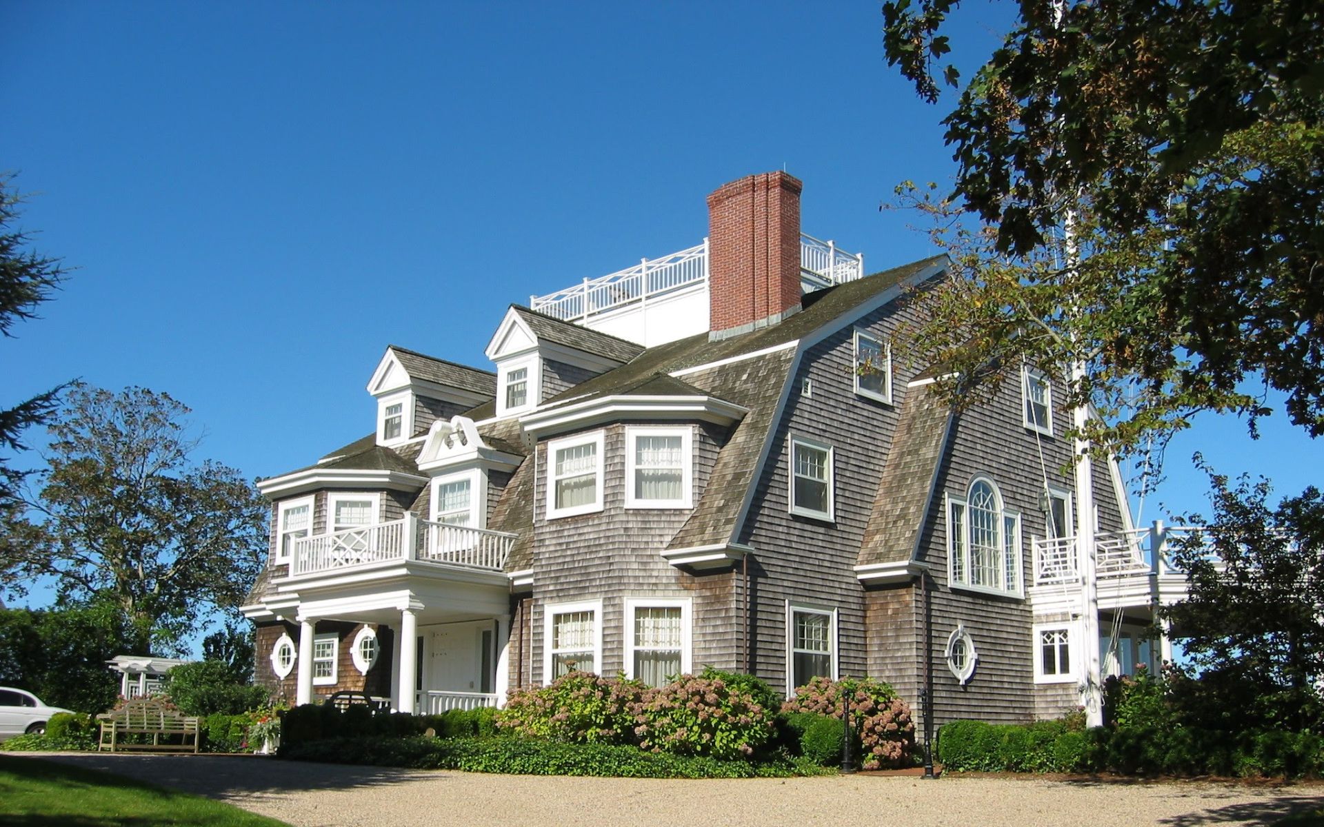 Explore New York Real Estate Videos | The Hampton Edge Team