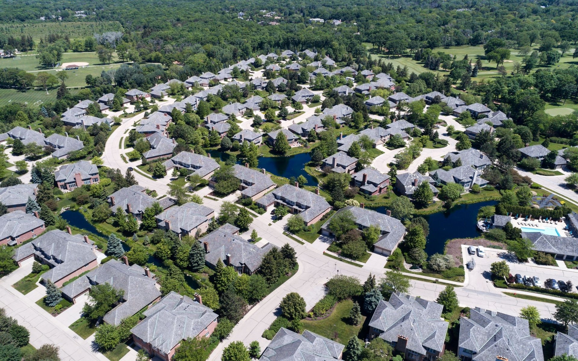 Explore Chicago Neighborhoods | Amanda Stapleton