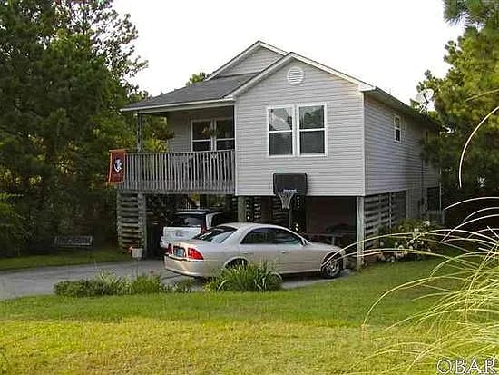 2819 S Lost Colony Drive