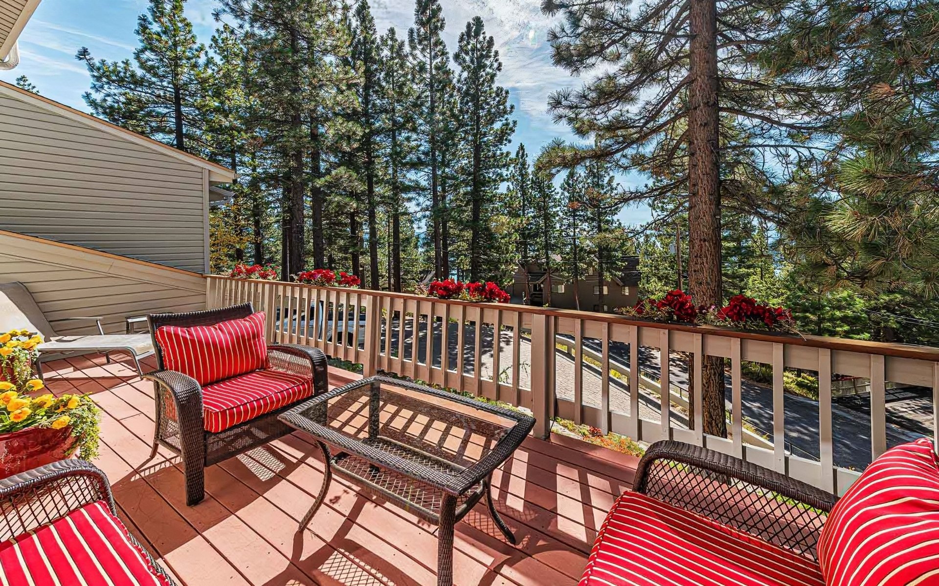 Discover Homes for Sale in Lower Tyner | Lakeshore Realty