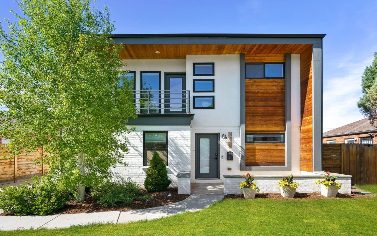 Featured Locations | 8z Real Estate