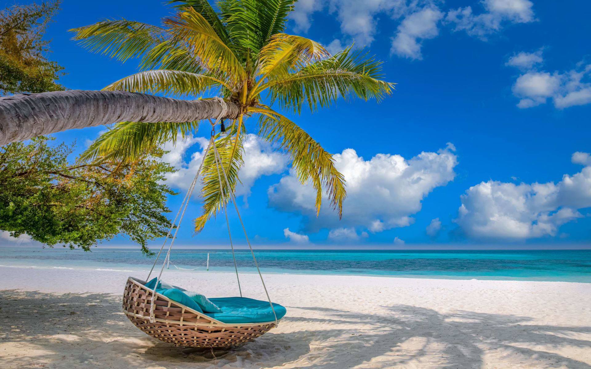 Get in Touch With a Real Estate Agent | Rizz Hillner