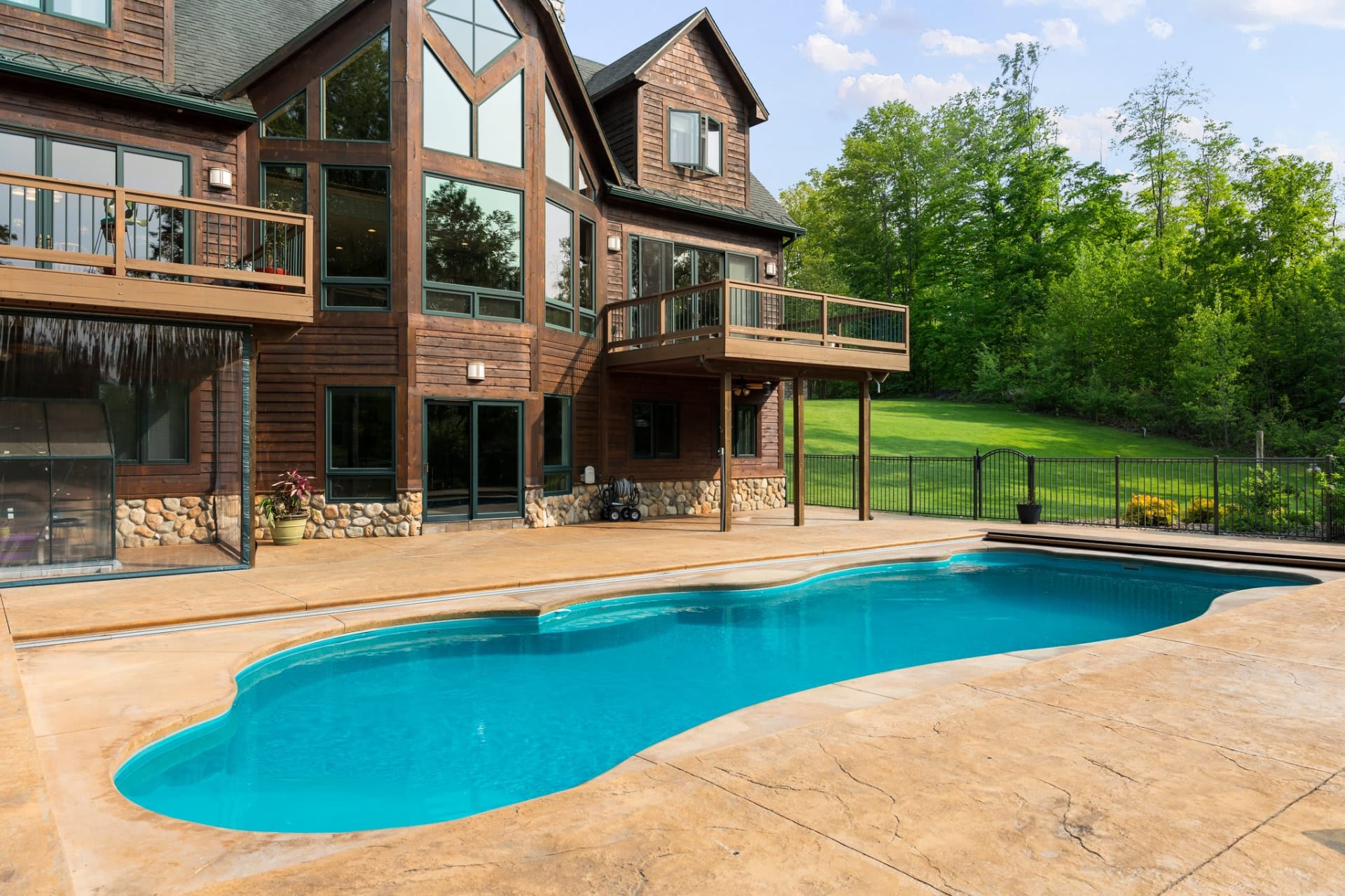 Northern Michigan Homes for Sale & Real Estate Portfolio