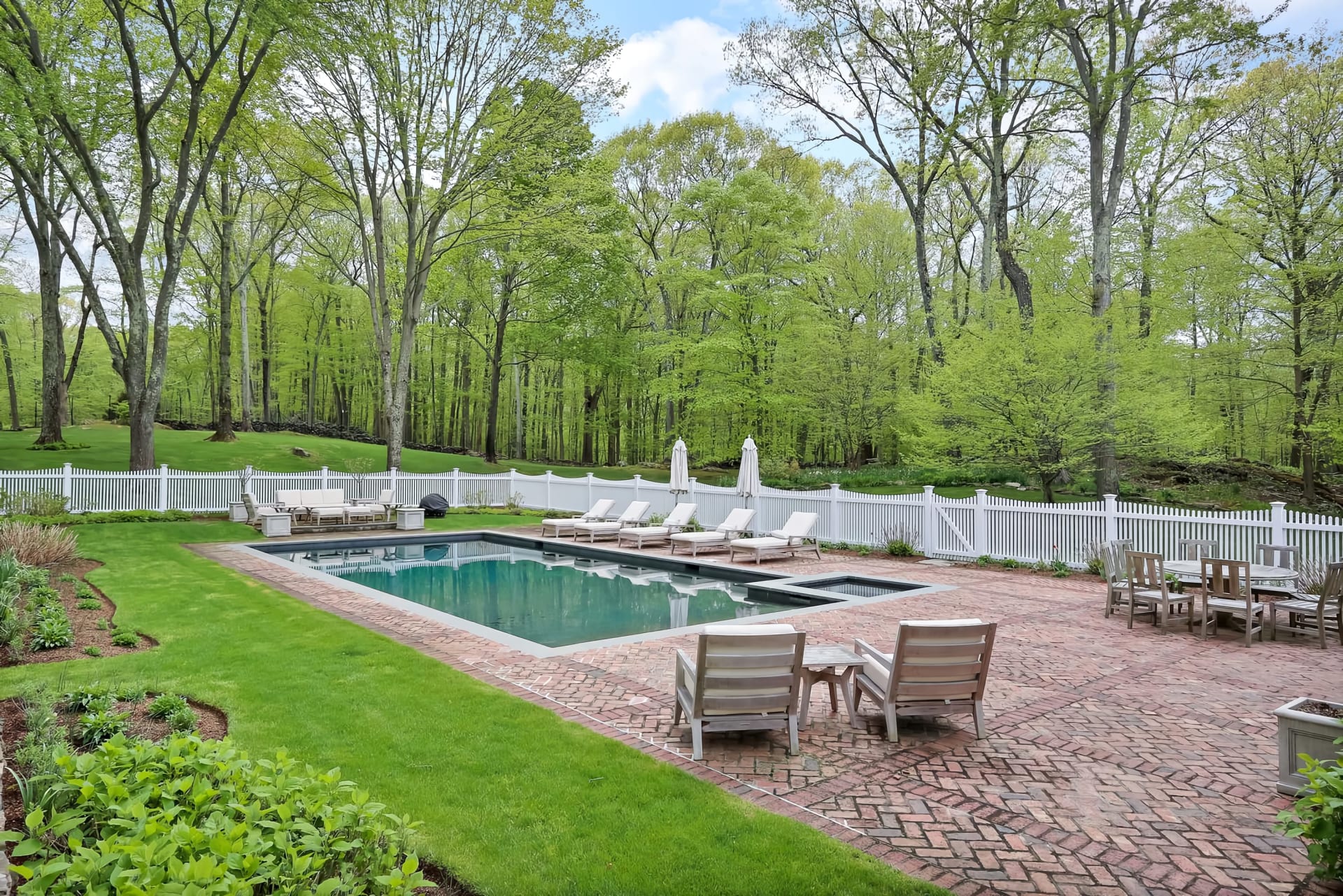 Back Country, CT Homes For Sale | New England Land