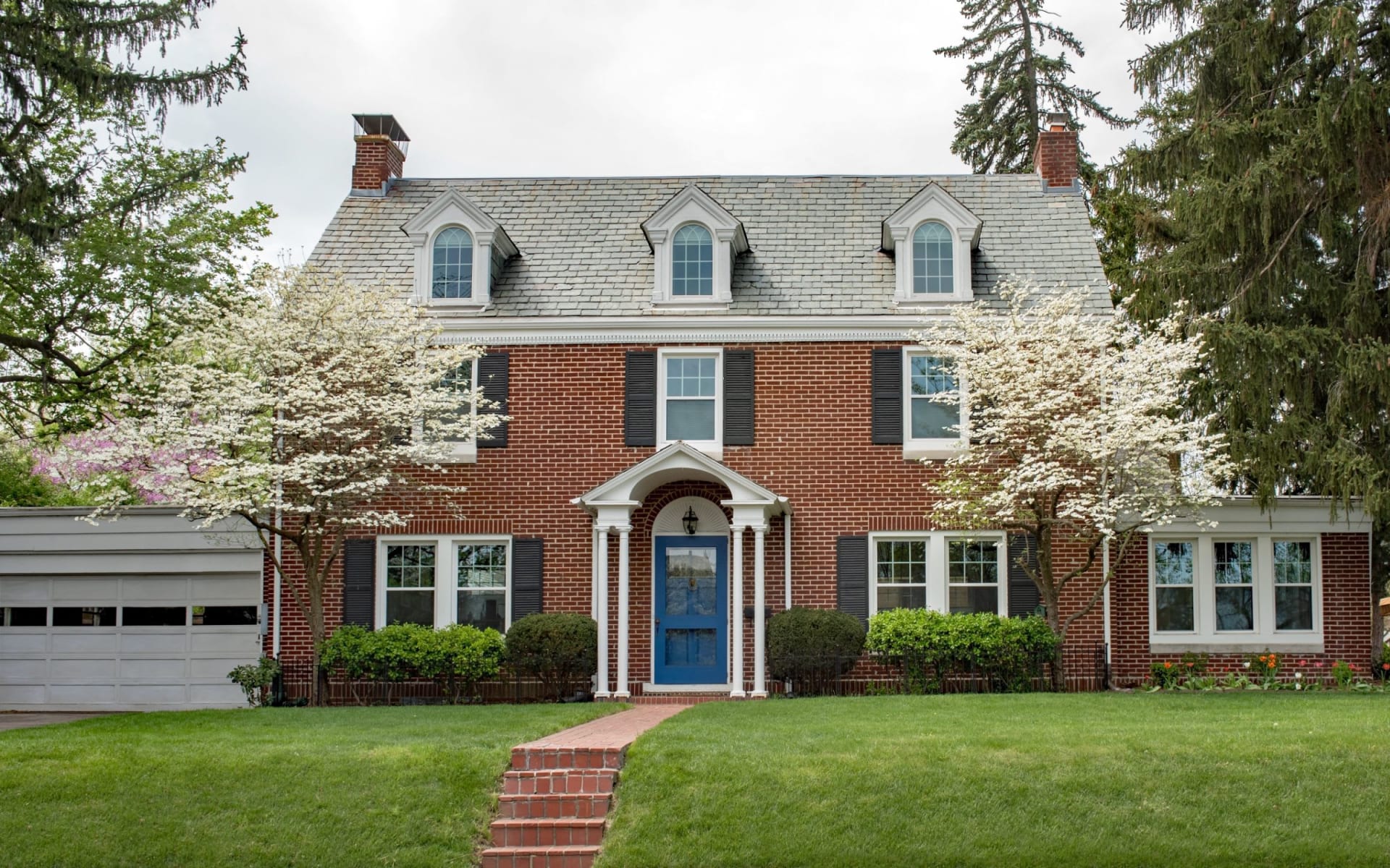 Past Transactions | New World Realty | Massachusetts & Rhode Island ...
