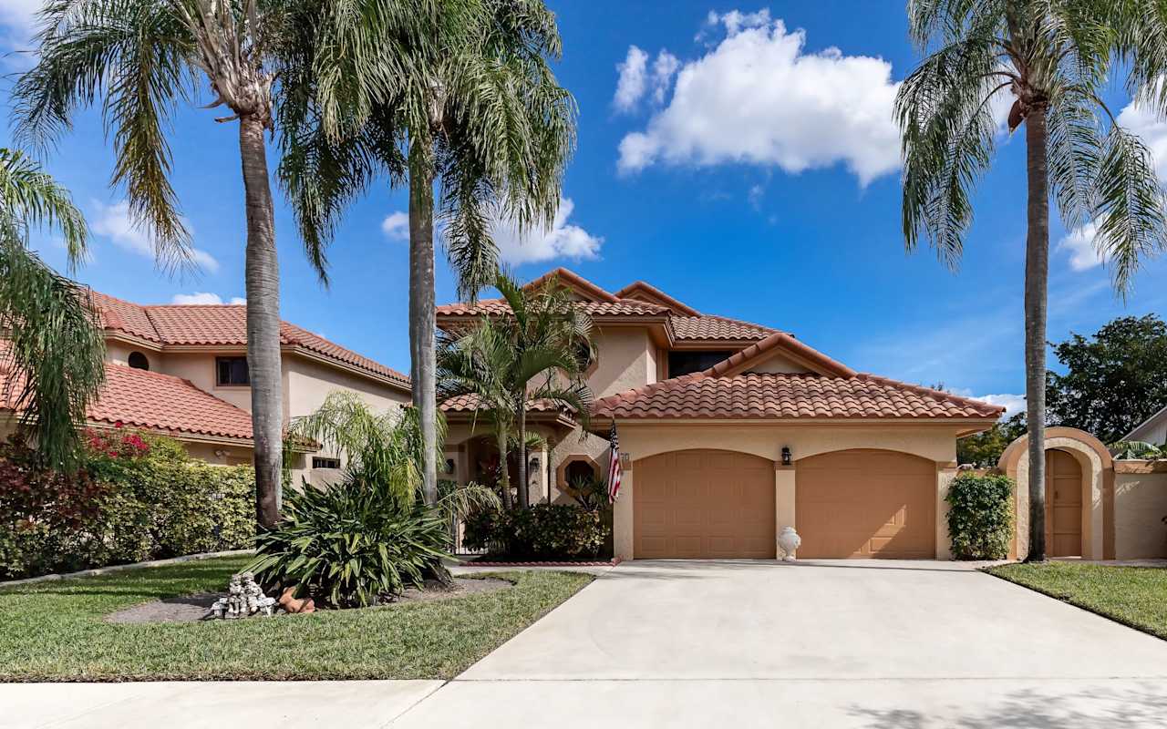Florida Homes & Property Listings | Michaela Butler