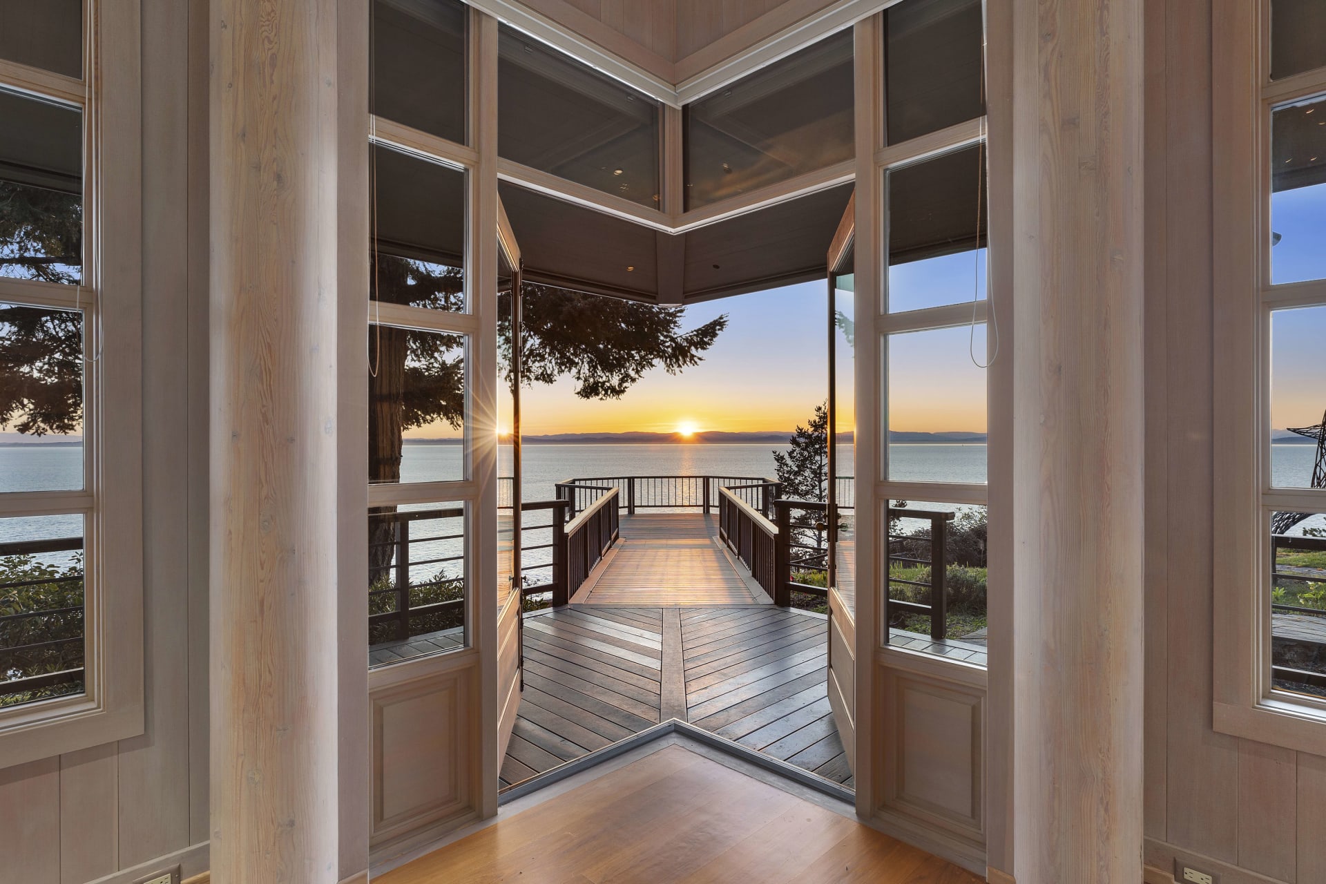 Jen Cameron | Real Estate Agent Serving Washington