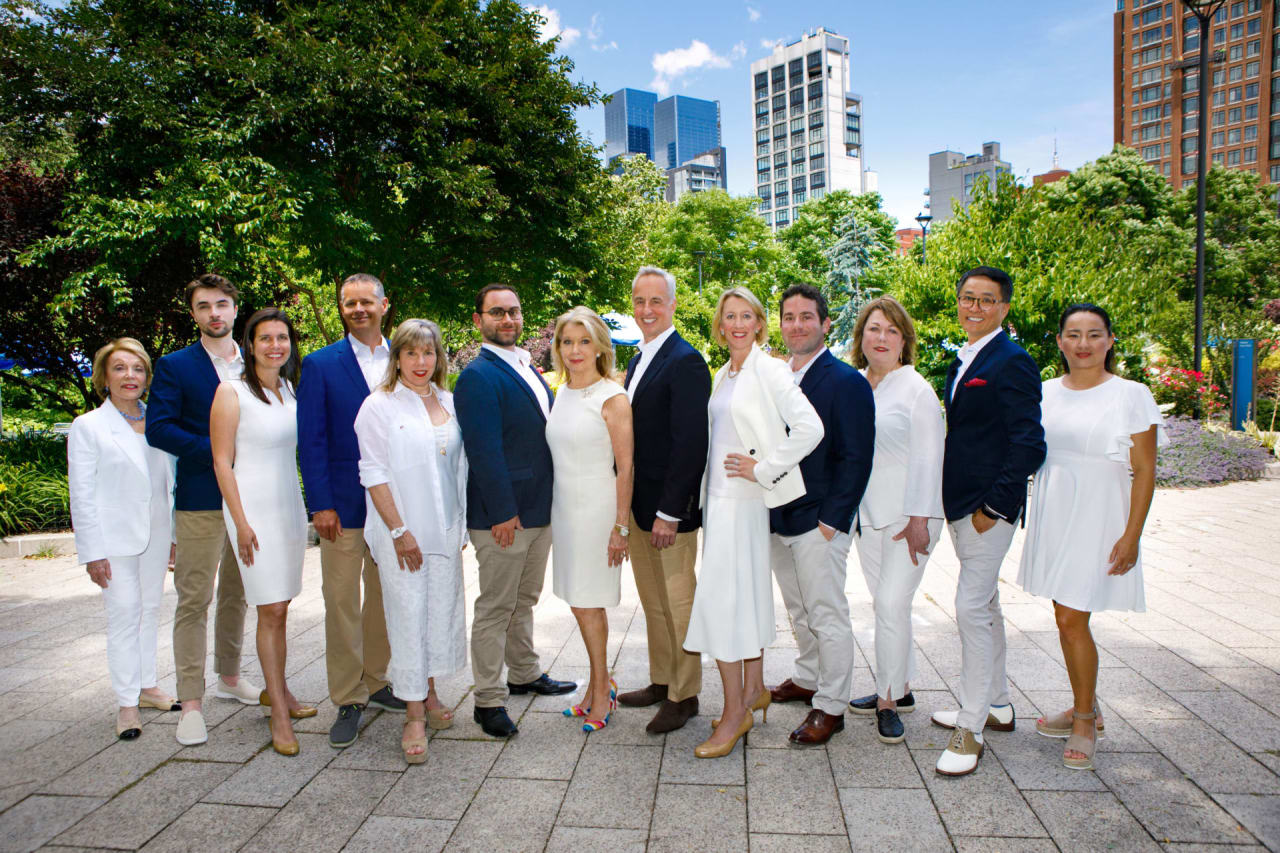 Luxury Real Estate New York City – Discover The Field Team