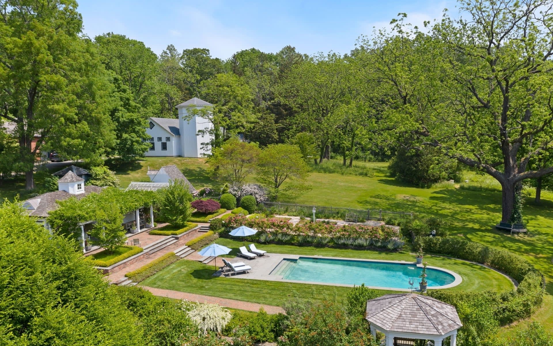 Featured Listings | Cottie Maxwell | Locust Valley Real Estate Agent