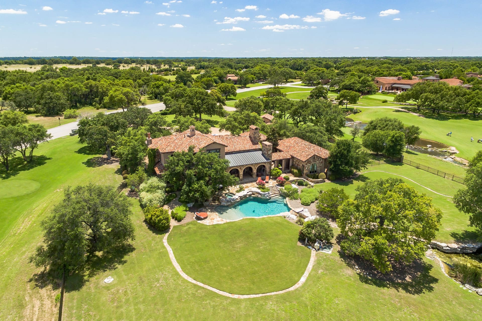 Golf Course Communities | Ivy Residential Group