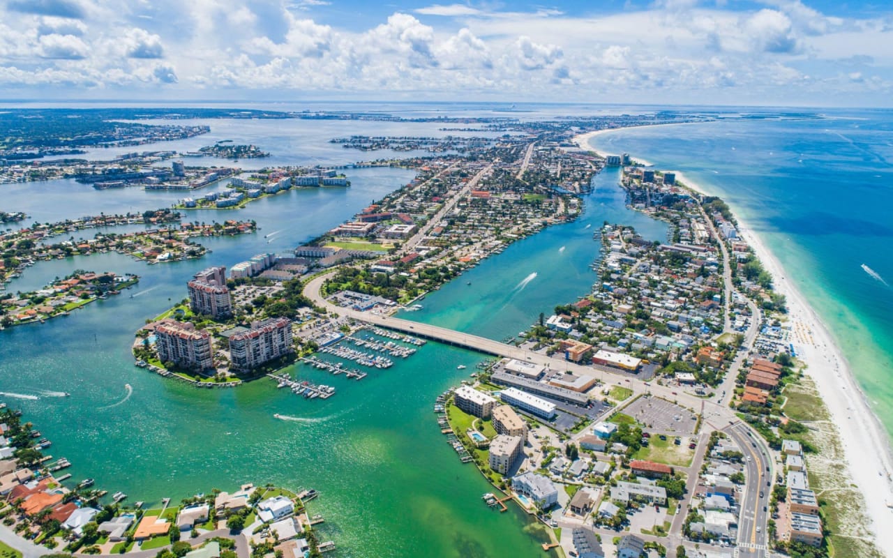 Explore St. Petersburg Neighborhoods | Hope Kent