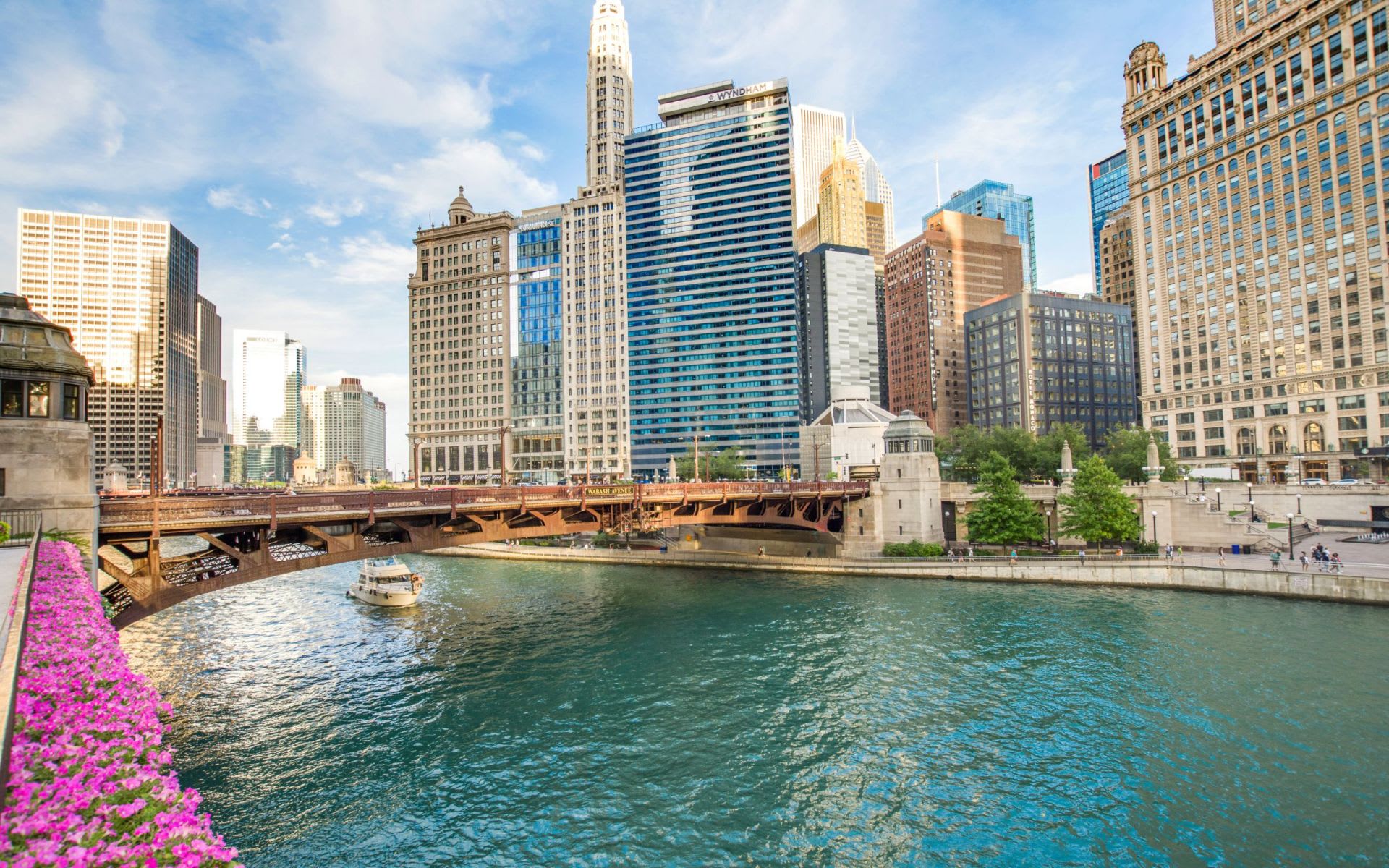 Explore Illinois & Indiana Neighborhoods | Lesley Sweeney