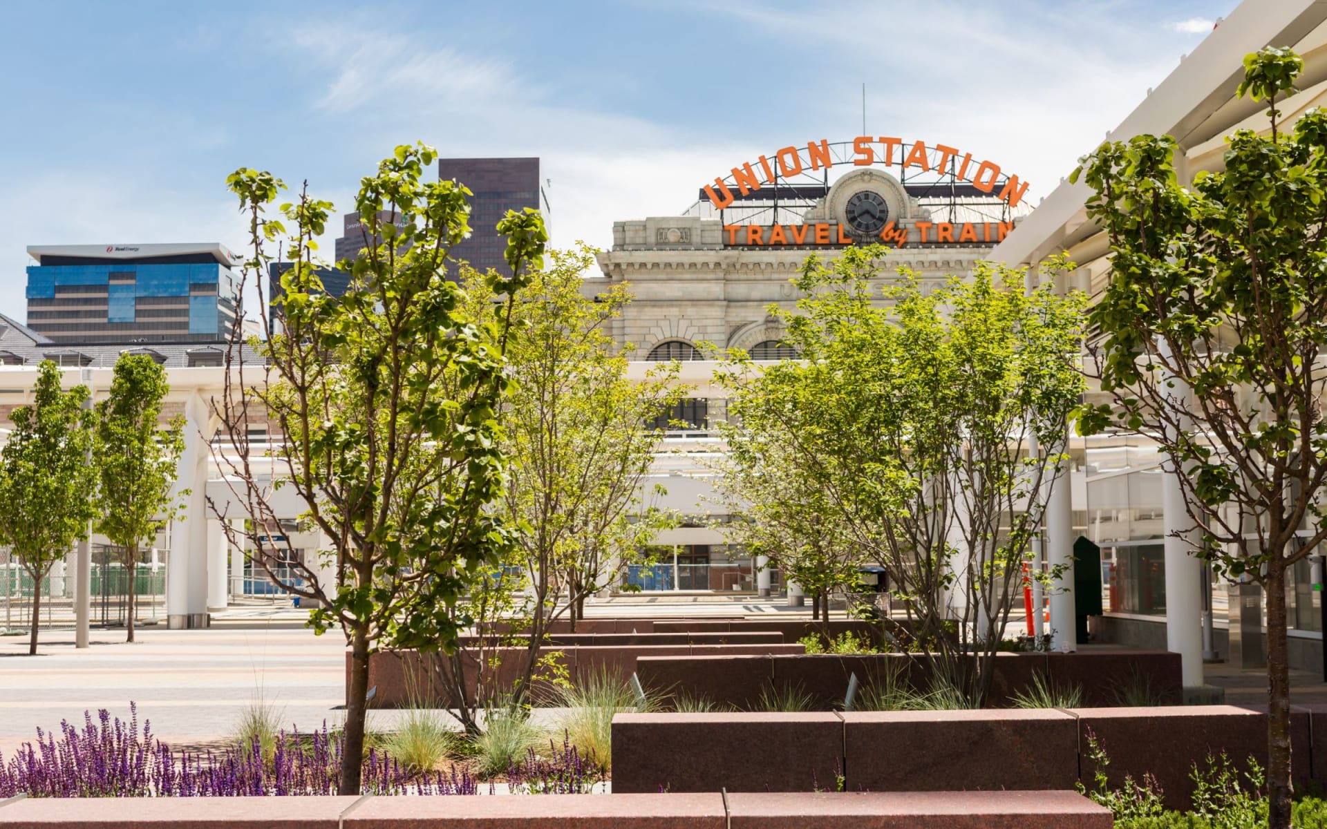 Explore Colorado Neighborhoods | Carol Deering