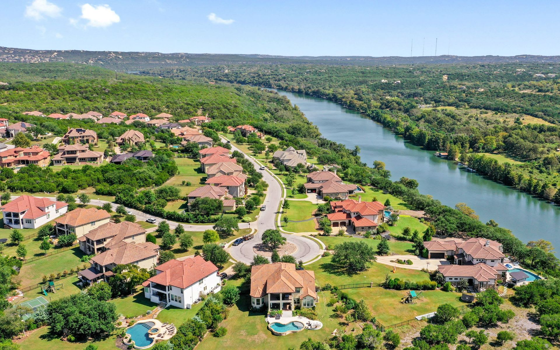 Explore Edina Neighborhoods | Shelly Rae Group