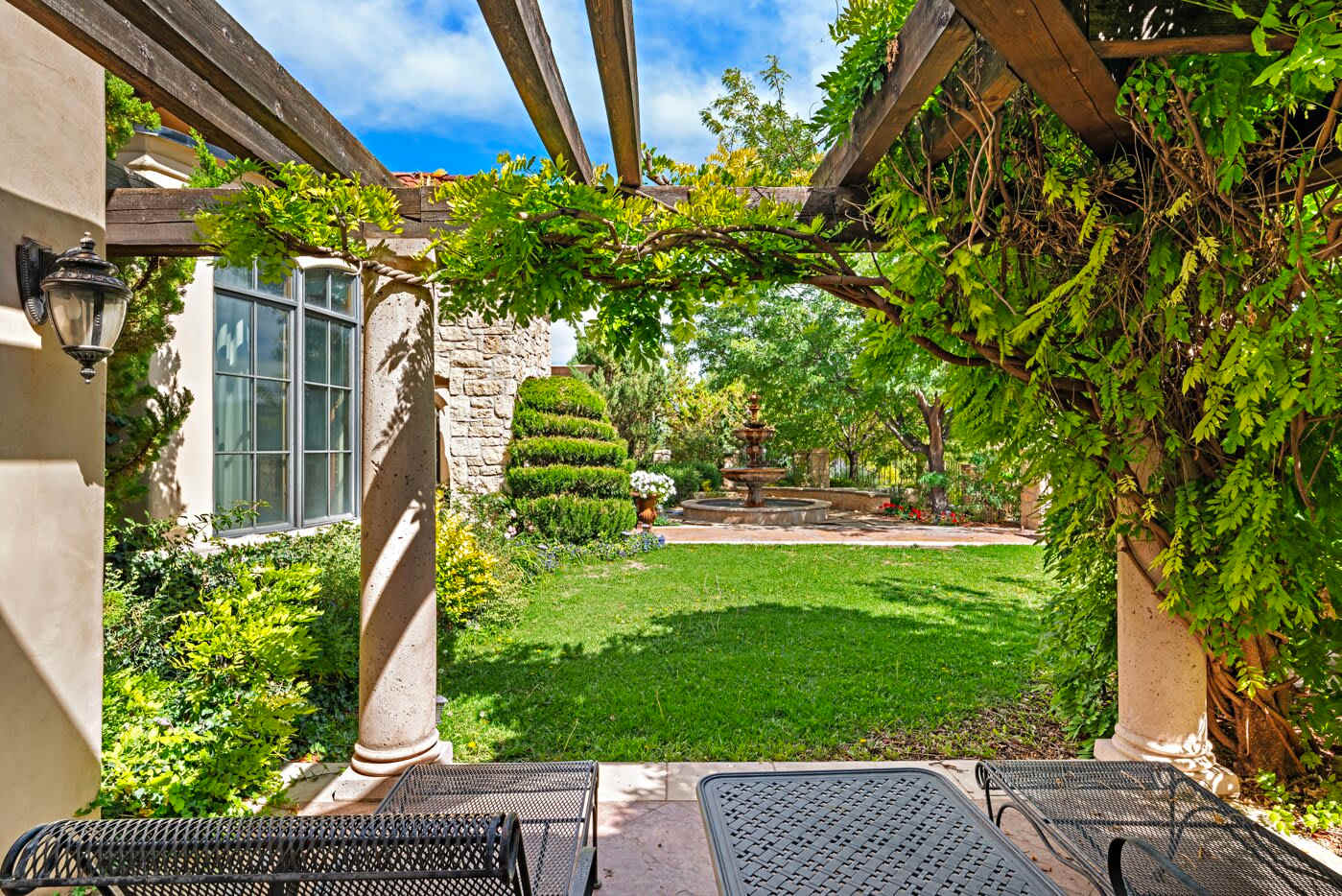 About SIR | Ricky Allen, Cathy Griffith & Tara Earley