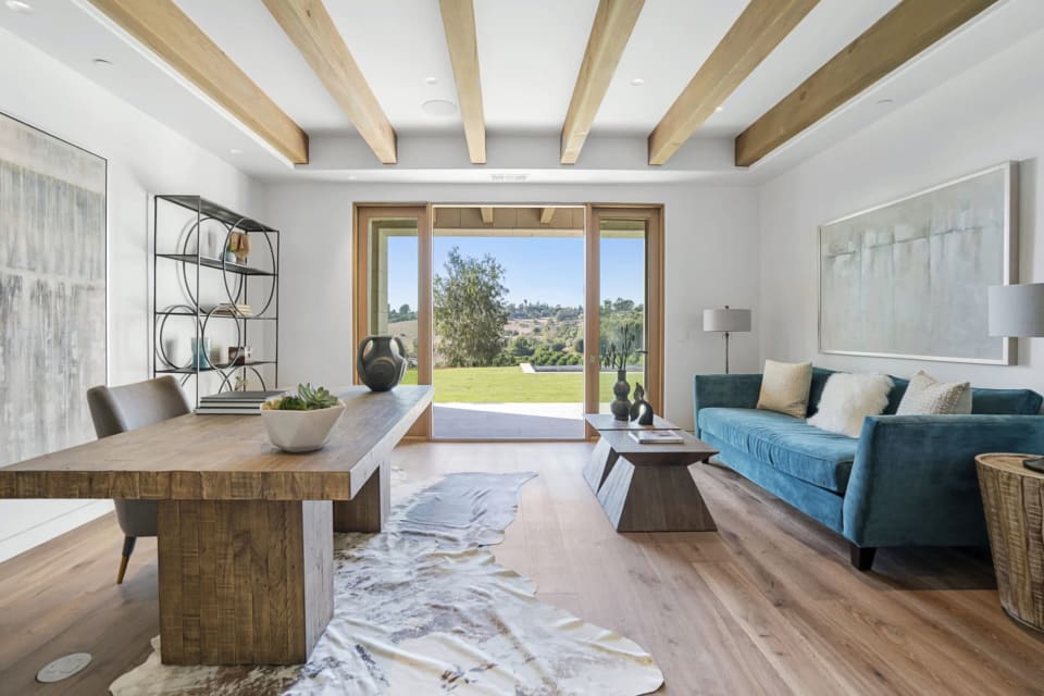 San Diego Real Estate Articles | Luxury Coast Group Barry Estates