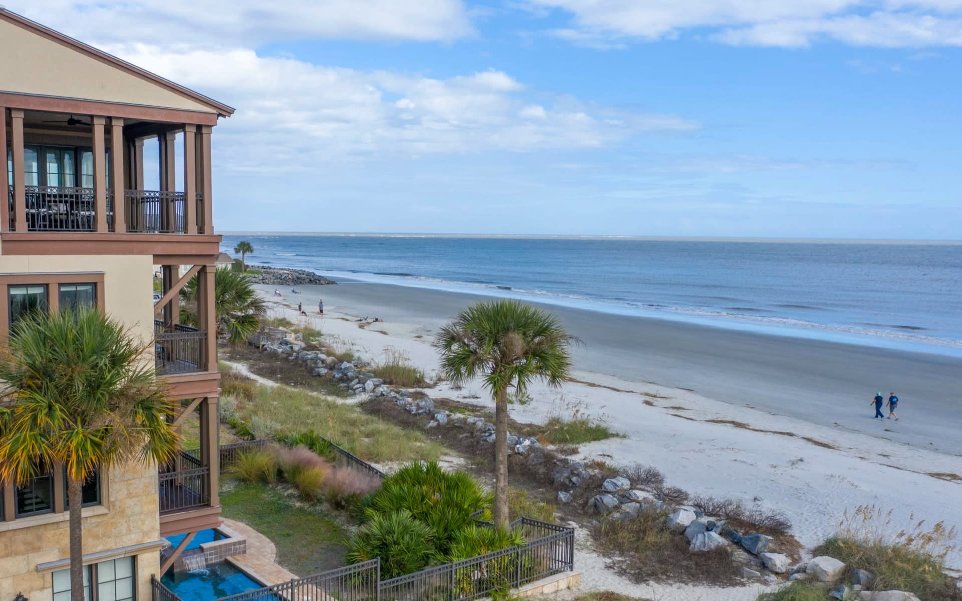 Golden Isles | Victor Long