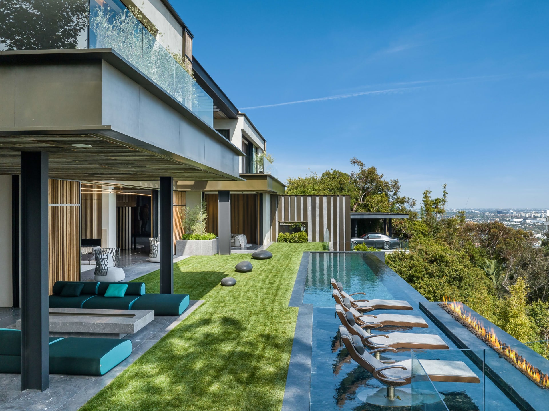 Meet our exceptional LA Agents | The Umansky Team