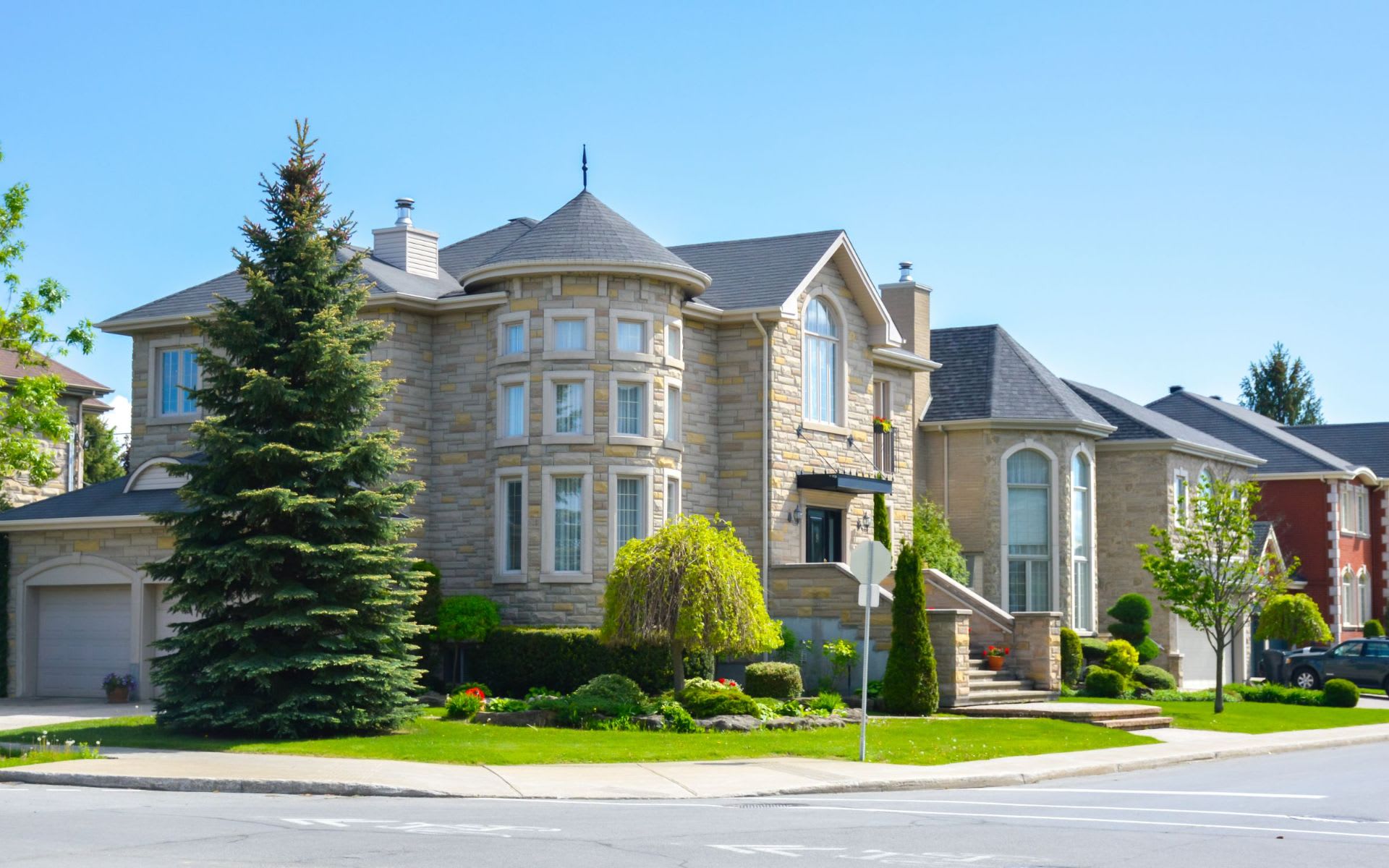 Explore Toronto Neighbourhood Guides | Amanda Beecham