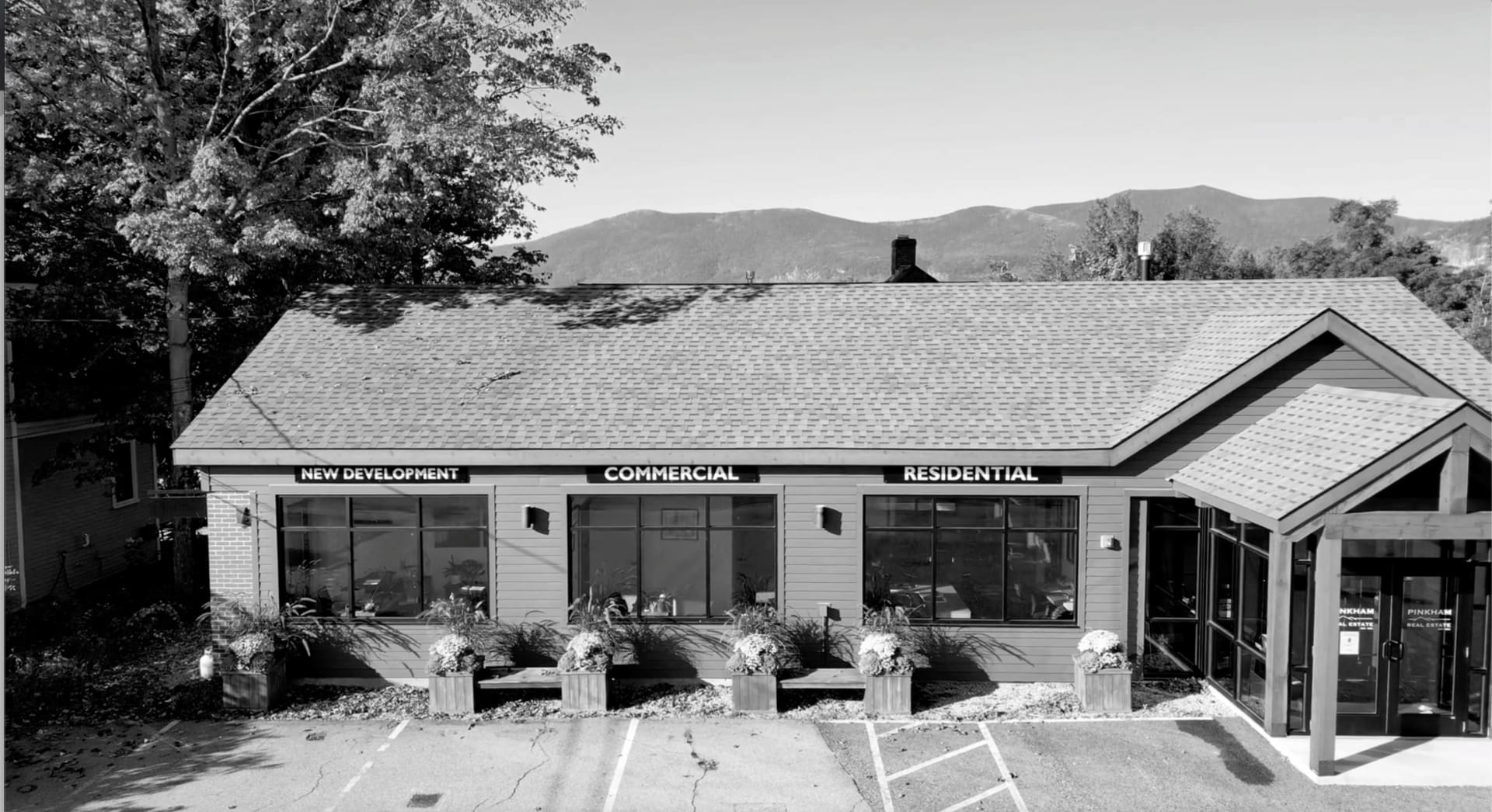 Contact Us | Pinkham Real Estate